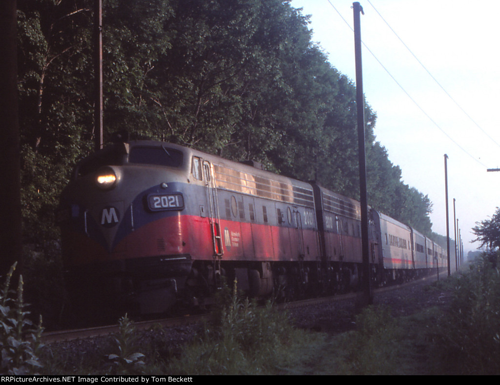 Commuters going to work